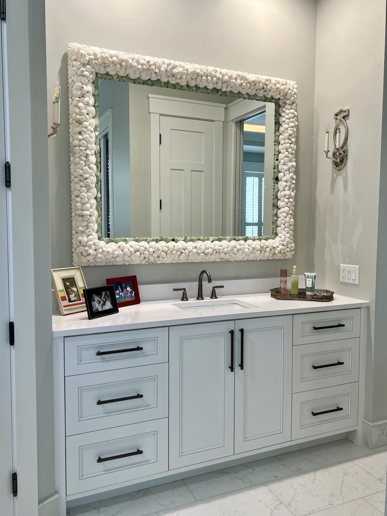 Shell mirrors by Seashore Chic | Seashore-Chic